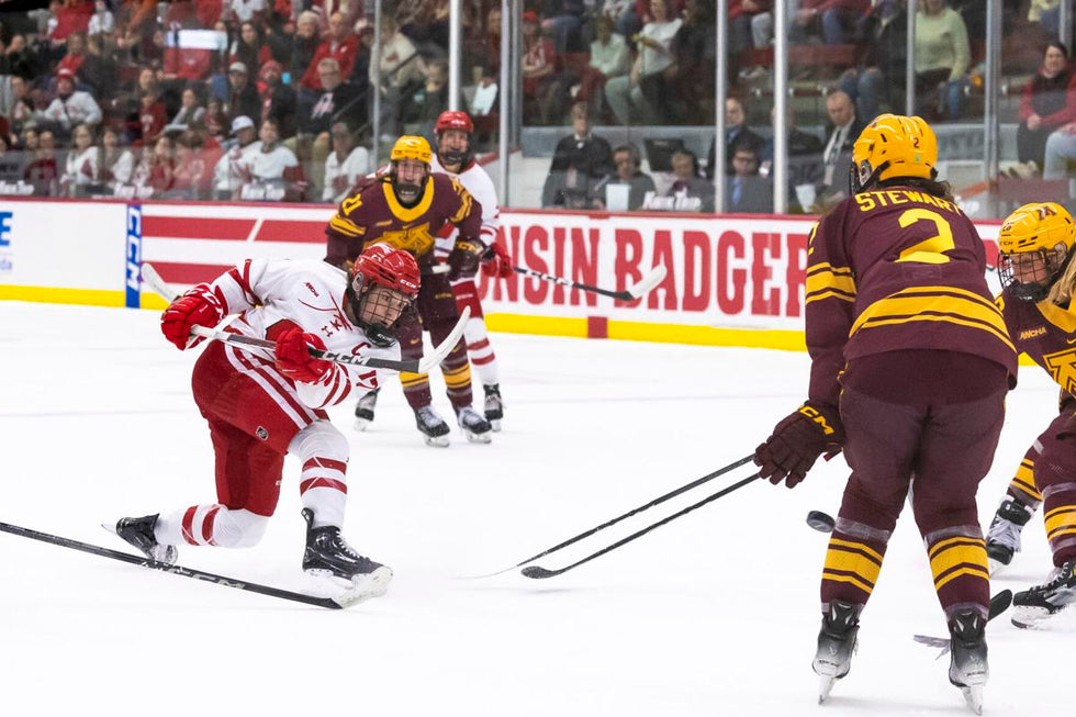 Master the Hockey One-Timer with These Key Techniques – Snipers Edge Hockey